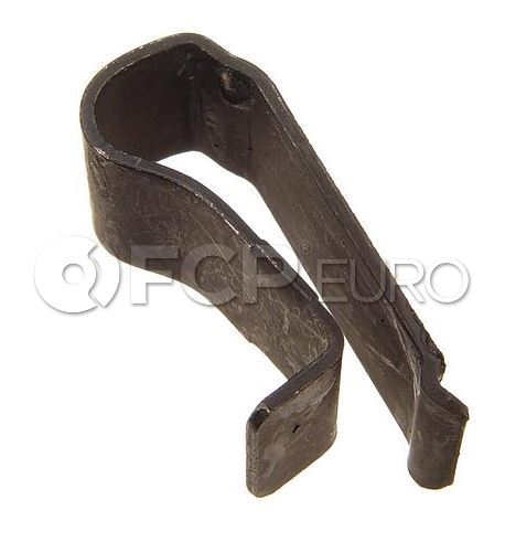 Mercedes Fan Shroud Clip (E320) - Genuine Mercedes 1235040246 | FCP Euro